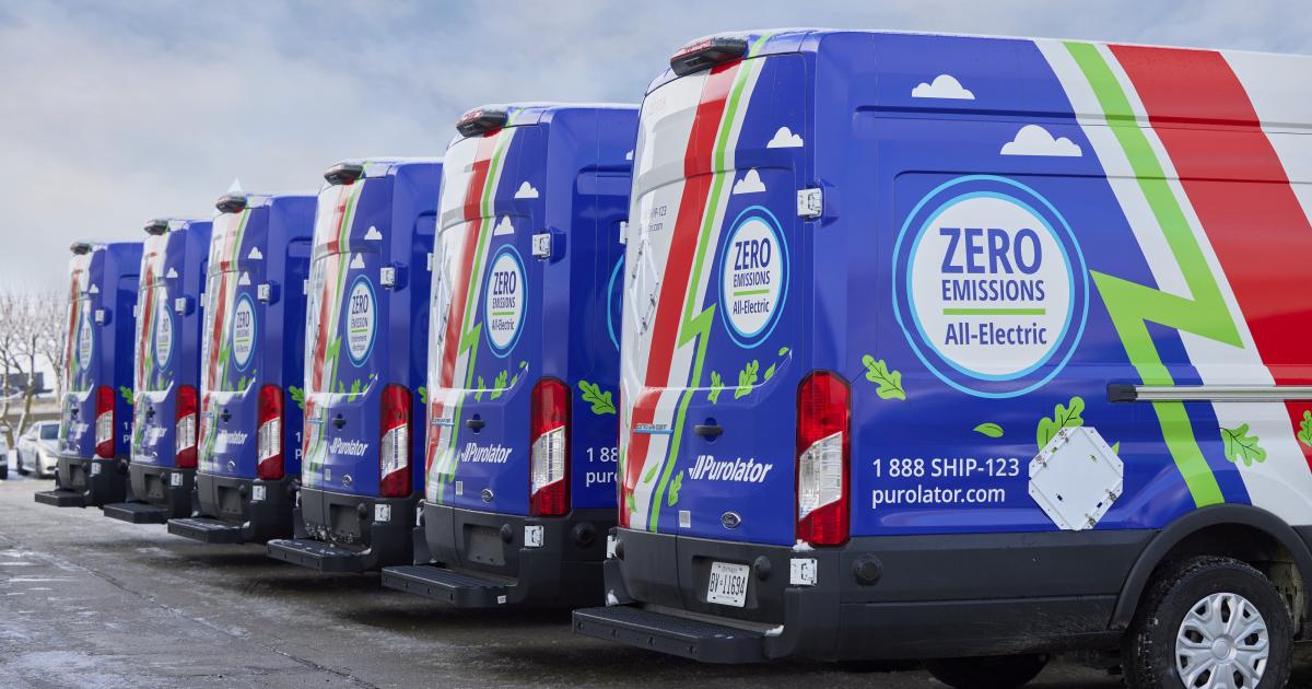 Purolator receives 2023 YVR Green Excellence Award | Purolator Purolator receives 2023 YVR Green Excellence Award | Purolator