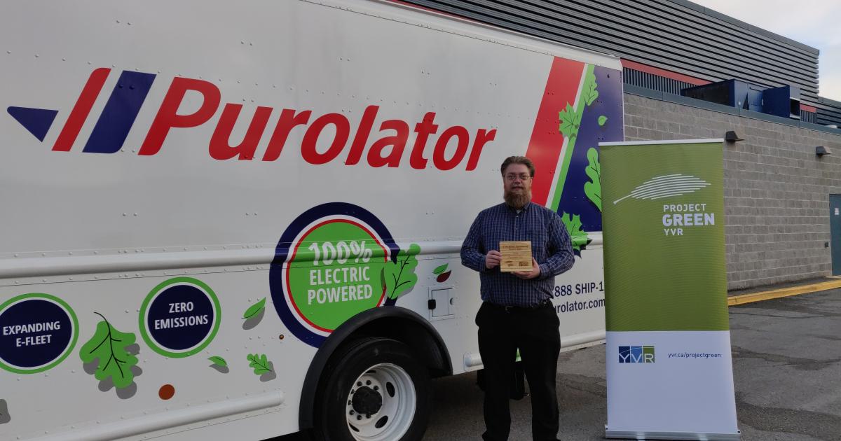 Purolator receives 2021 YVR Green Excellence Award | Purolator